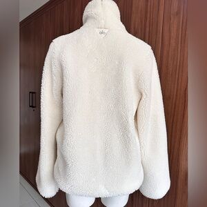 ALO Yoga | Jackets & Coats | Alo Yoga White Teddy Jacket Size Medium ...